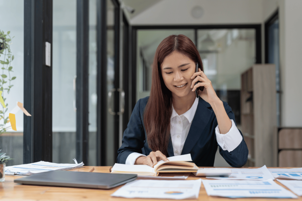 The Role of Communication in Financial Sales Success - Online Business ...